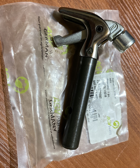 Claas markant 55 65 50 zapchastlar bor