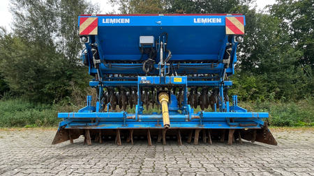 Lemken Saphir 7 , Case, Claas, John Deere, Belarus