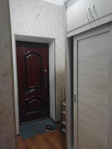 Сдам квартиру 2 комнатную Мирабадский район,Куйлюк 1 массив.