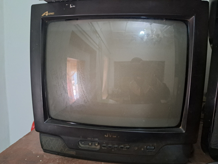 Тюнеры и телевизор б/у