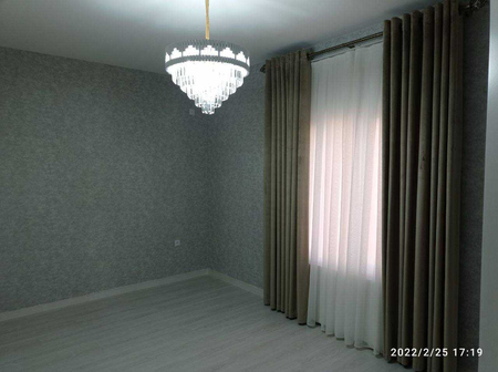 Дарвозахонаси йук Участка Коттедж орка ховлиси билан.