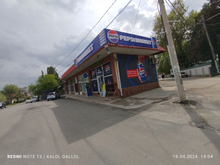 Продается или сдается в аренду отдельно стоящее нежилое здание