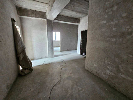 3 xonali 110m² 5-qavat uy sotiladi