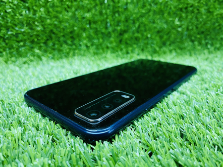 Vivo V2027 sotiladi