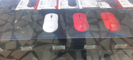 Logitech G Pro X Superlight. беспроводная игровая мышь.