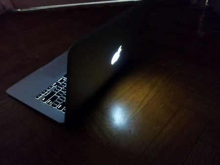 MacBook air 2011 4/128gb 78 sikl