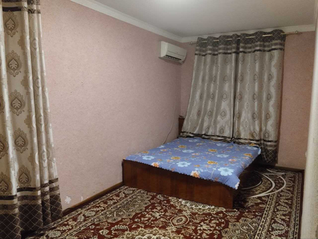 Сдается 2х комнатная квартира ор-р Саодат ресторан цена 200$