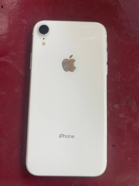 Iphone XR 64gb ideal
