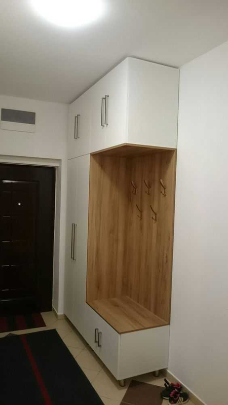 Прихожие из МДФ и акрила.