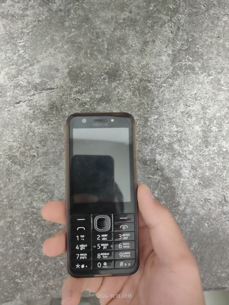 Продам оригинальное Нокиа 230