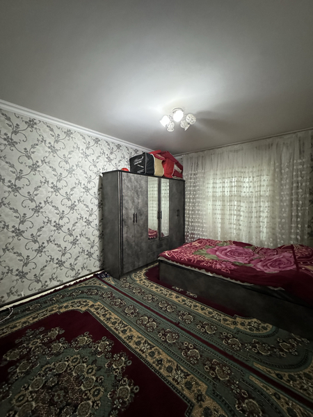 Урганч шахар Тез Тиббий Ёрдам 4каватда 4 хонали