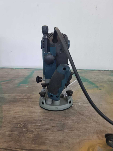 Фрезер ALTECO FR 2200