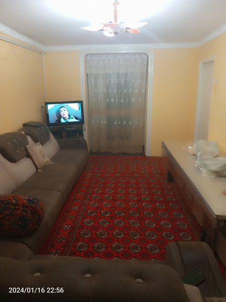 Урганч шахридаги лучевая кучада 3 хонали КВ сотилади .