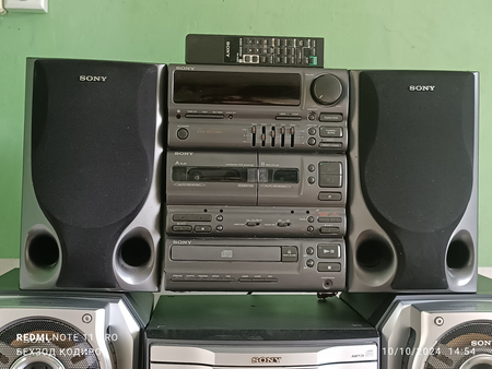 SONY FH-B590 madeli