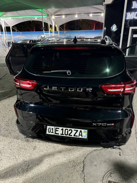 JETOUR sotiladi sirochna