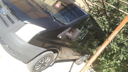 Ford tranzit sotiladi
