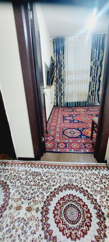 Люкс квартира арендага бериледи