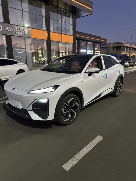 Changan Deepal S07 215 Max Hybrid Restayling