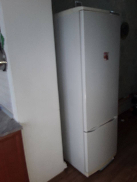 Продается 2комн 77 серия. Ресторан Сазанчик.
