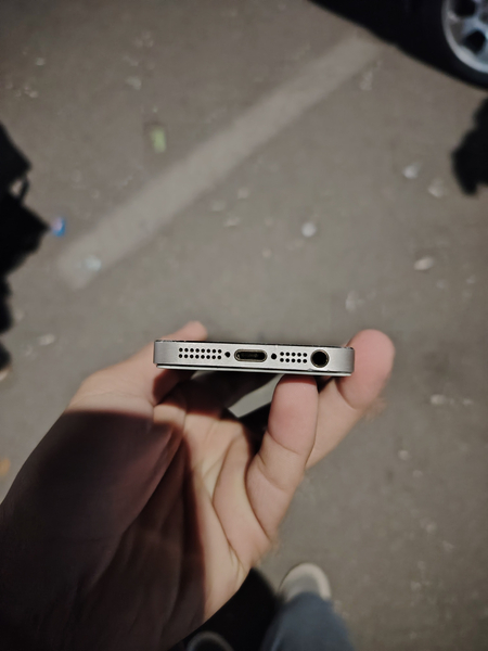 Iphone 5s 16 gb sastayaniya yaxshi