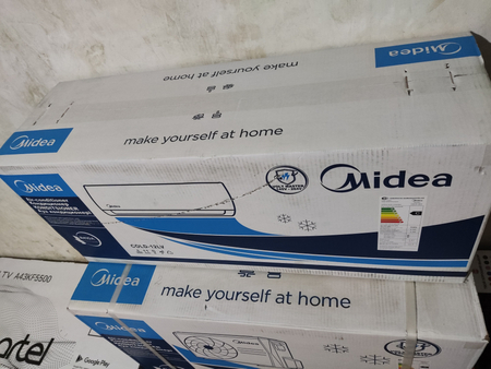 Кондиционер Midea