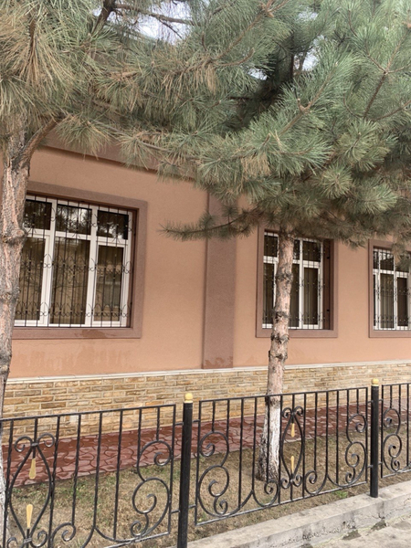 Сдается в аренду участок на махалле Нишаб Арик (Штаб)