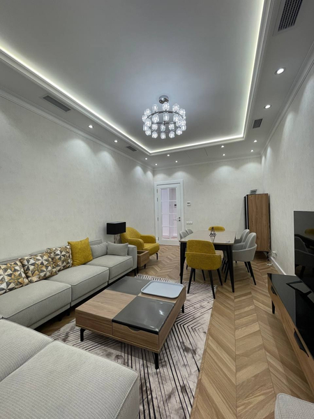 Mirobod Avenue 1800y.e