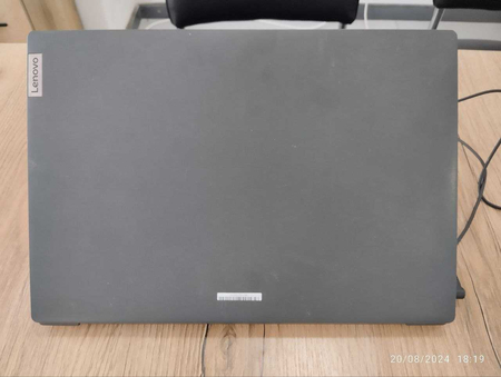 Lenovo noutbuk. yangi deyarli ishlatilmagan