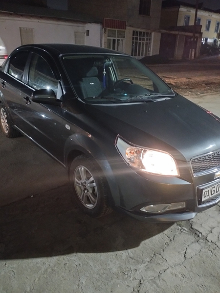 Chevrolet nexia 3