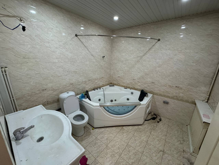 Продаётся квартира 5/8/12, 155м², с ремонтом, срочно!!!