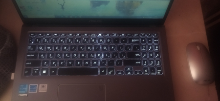 Noutbuk asus 11avlod