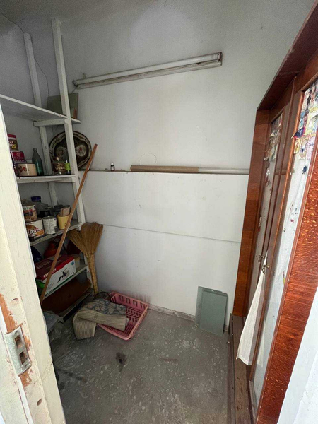(К123871) Продается 3-х комнатная квартира в Мирабадском районе.