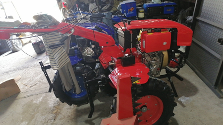 Универсал мотоблок, Universal motoblok