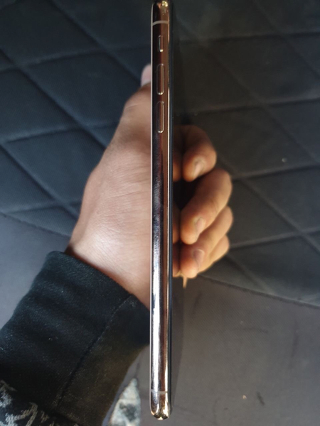 Iphone xs max 512