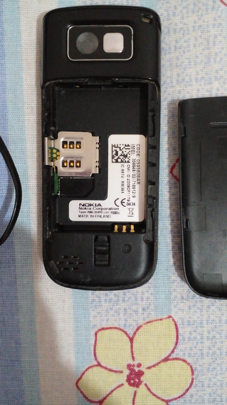 Nokia telefon sotiladi