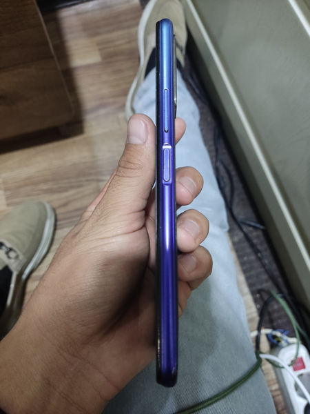 Vivo Y12s 32/3 holati oʻrta
