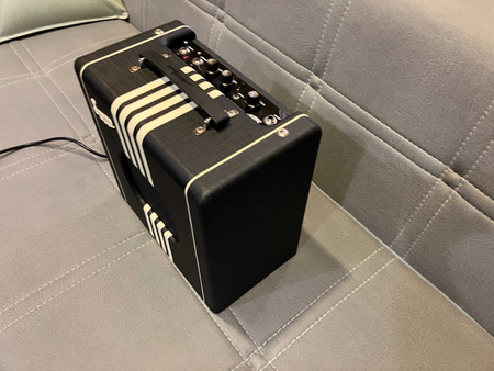 Гитарный усилитель - комбик - SUPRO Delta King 8