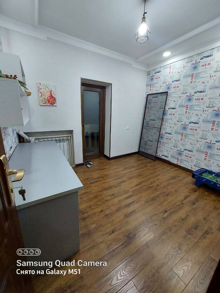 Ш.Руставелли ор.Аския Высокопотолочка 73м2