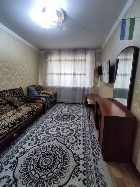 Продаётся квартира Чиланзар 21 квартал 2/2/4 панель
