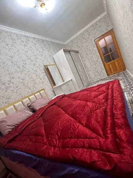 Продаётся 2в3/2/4 на ул.Феруза , Ор-р Таксопарк, Гинекология