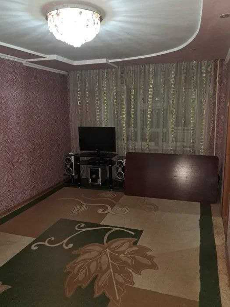 uy sotiladi dombirabot 3 xona 3 etaj 61000$
