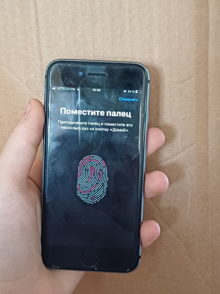 iPhone 8 black 64gb