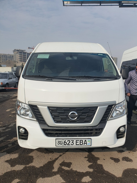 Nissan Urvan 2019