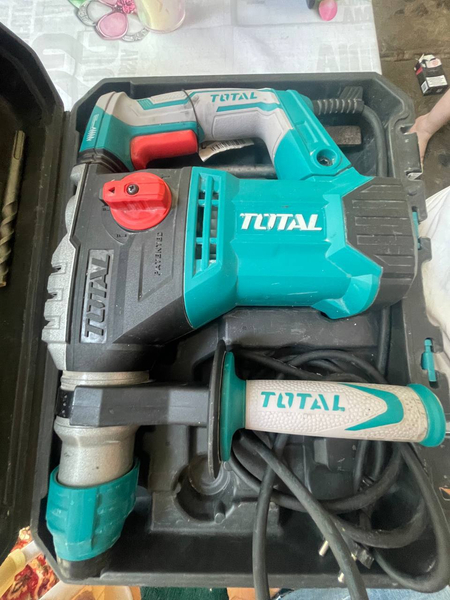 Продается перфоратор Total Срочно