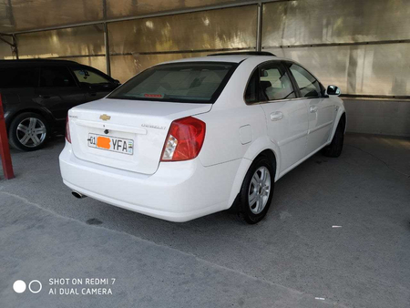 Lacetti 1.6 2013год 3 поз.автомат 9200 у.е. Белый