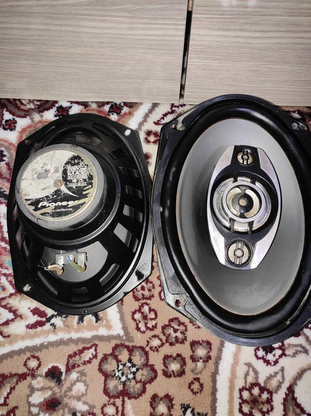 Pioneer kalonka sotiladi