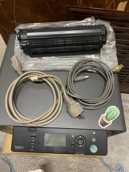 Продаю принтер-ксерокс-сканер CANON MF4410