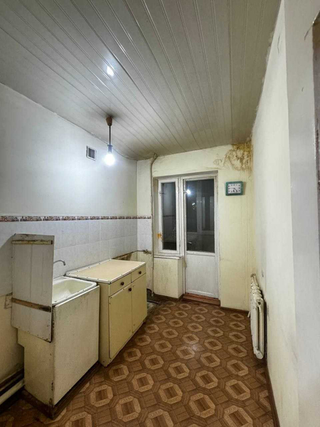 Квартира 2/4/4, 58 м², массив Ялангач, ор-р бывшая Налоговая