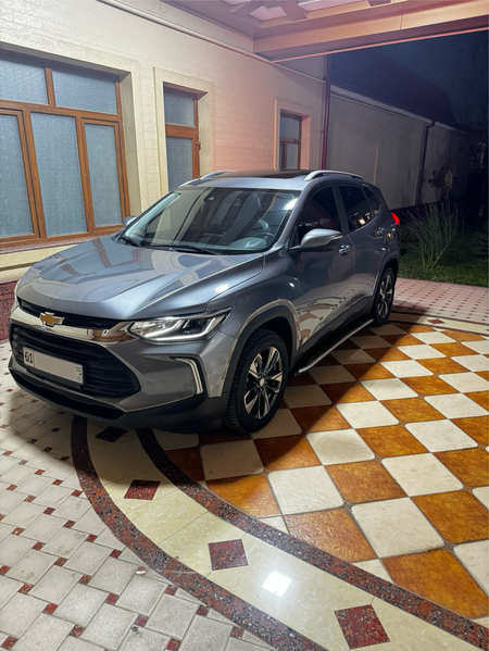 Tracker Premier 2022