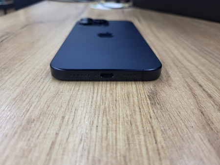 Iphone 15 pro max 256 ideal